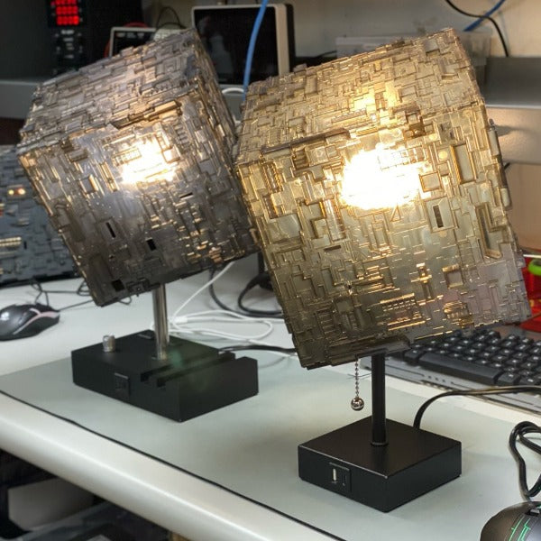Star Trek Borg Cube Table Lamp – CherryTree Inc