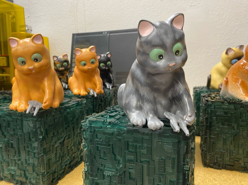 Borg Cat Statue 9.5" with RGB LED Lights – CherryTree Inc